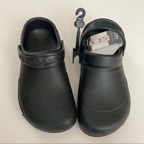 CROCS | Shoes | Crocs Unisex Specialist Enclosed Unisex Clogs | Poshmark